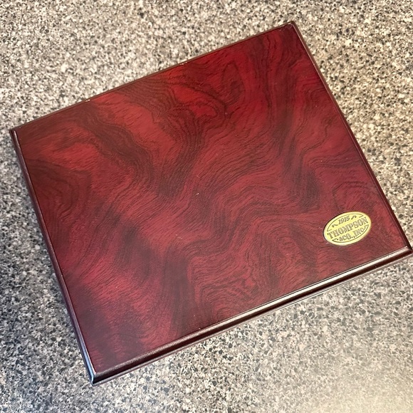 Thompson | Other | 915 Vintage Thompson Co Inc Cigar Humidor | Poshmark